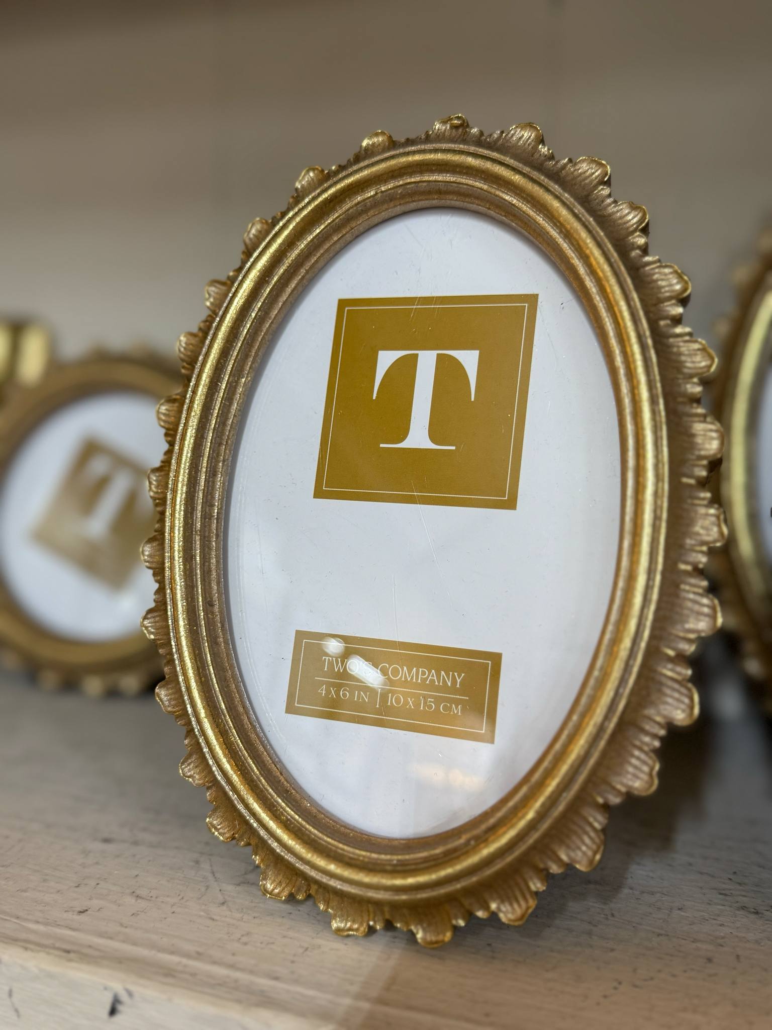 Frames – Shoppes on Davis